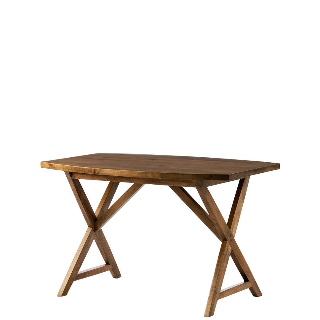 Laird Desk – Ashley Yeates